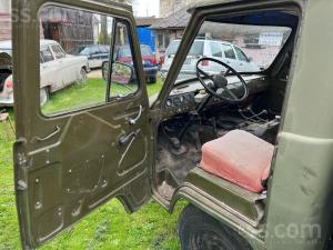 Green UAZ 452 1978 in Gulbene, with an engine capacity of 2.40 L and mileage of 30 thousand km for 1650 €, photo 4 on AUTOMOTO.COM.LV