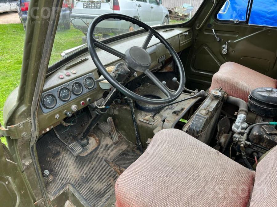 Green UAZ 452 1978 in Gulbene, with an engine capacity of 2.40 L and mileage of 30 thousand km for 1650 €, photo 5 on AUTOMOTO.COM.LV
