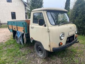 Green UAZ 452 1978 in Gulbene, with an engine capacity of 2.40 L and mileage of 30 thousand km for 1650 €, photo 7 on AUTOMOTO.COM.LV