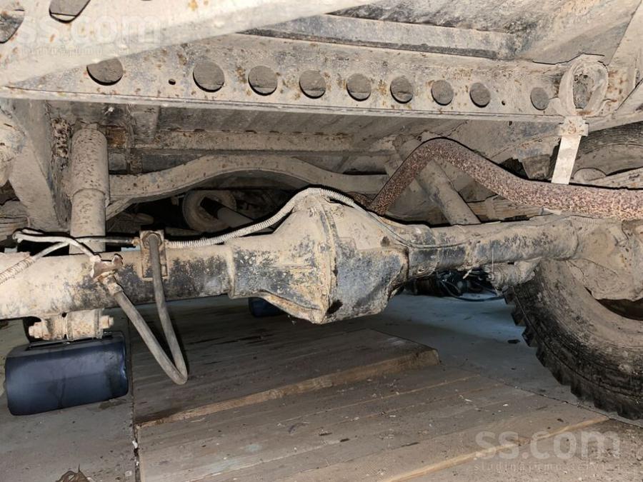Коричневый УАЗ 469 1984 в Екабпилс, объемом двигателя 2.20 л и пробегом 30 тыс. км за 2000 €, фото 11 на AUTOMOTO.COM.LV