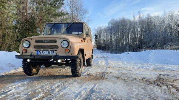 Brown UAZ 469 1985 in Limbazi, with an engine capacity of 2.40 L and mileage of 47 thousand km for 4500 €, photo 3 on AUTOMOTO.COM.LV