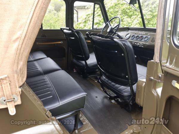 Green UAZ 469 1975 in Tallinn, with an engine capacity of 2.40 L and mileage of 0 thousand km for 9900 €, photo 8 on AUTOMOTO.COM.LV