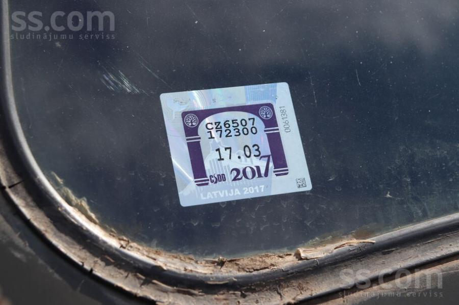 Зеленый УАЗ 469 1984 в Валмиера, объемом двигателя 2.40 л и пробегом 0 тыс. км за 2800 €, фото 14 на AUTOMOTO.COM.LV