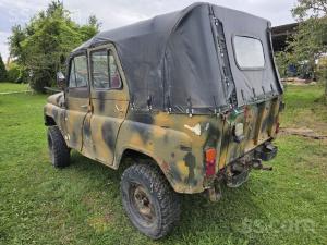 Зеленый УАЗ 469 1990 в Лудза, объемом двигателя 2.40 л и пробегом 100 тыс. км за 2600 €, фото 5 на AUTOMOTO.COM.LV