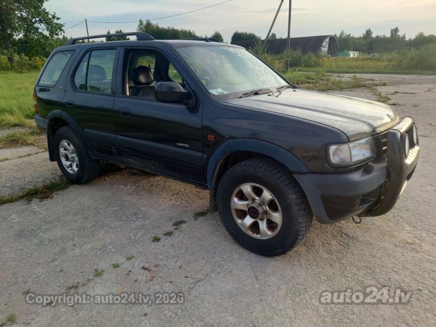 Melns Vauxhall Frontera 1999 Tartu, ar dzinēja tilpumu 3.20 L un nobraukumu 131 tūkst. km par 1499 €, foto 4 vietnē AUTOMOTO.COM.LV