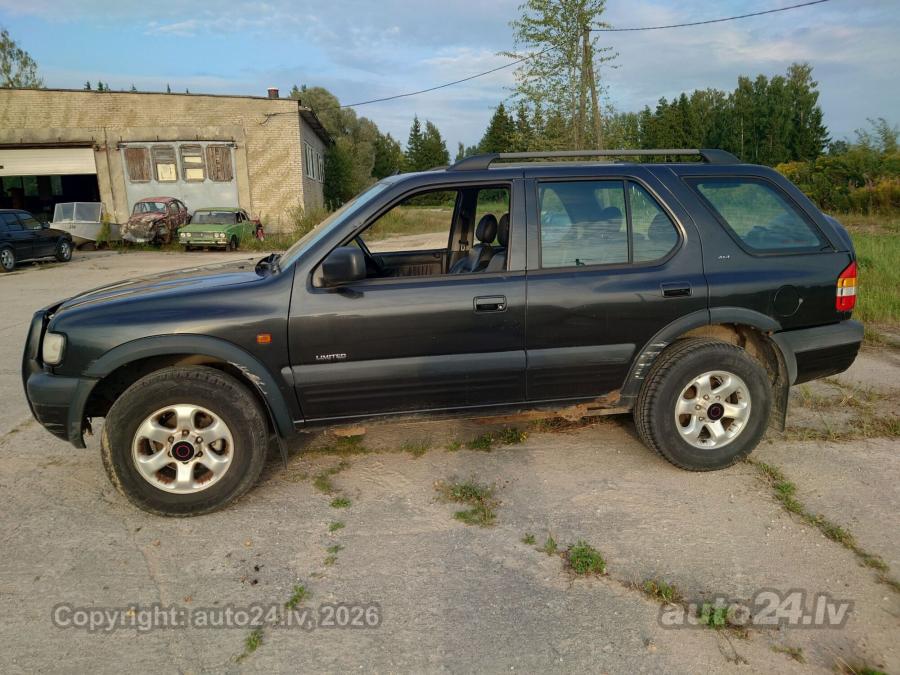 Melns Vauxhall Frontera 1999 Tartu, ar dzinēja tilpumu 3.20 L un nobraukumu 131 tūkst. km par 1499 €, foto 7 vietnē AUTOMOTO.COM.LV