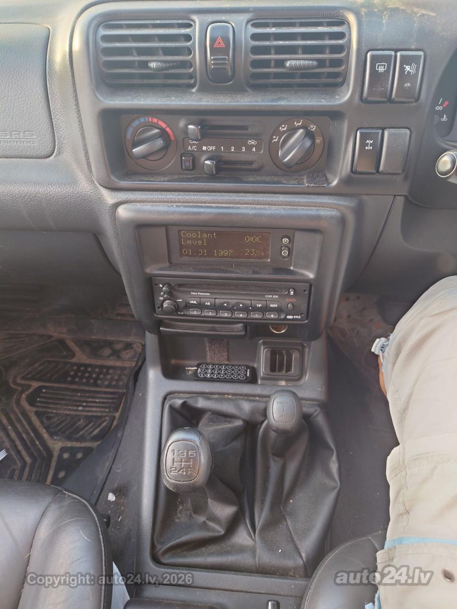 Melns Vauxhall Frontera 1999 Tartu, ar dzinēja tilpumu 3.20 L un nobraukumu 131 tūkst. km par 1499 €, foto 12 vietnē AUTOMOTO.COM.LV