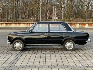 Black VAZ / Lada 2101 1973 in Riga, with an engine capacity of 1.20 L and mileage of 210 thousand km for 3000 €, photo 4 on AUTOMOTO.COM.LV