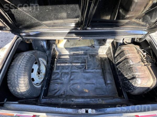 Black VAZ / Lada 2101 1973 in Riga, with an engine capacity of 1.20 L and mileage of 210 thousand km for 3000 €, photo 9 on AUTOMOTO.COM.LV