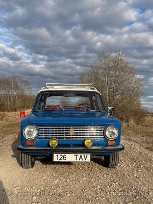 Zils VAZ / Lada 2101 1976 Tallina, ar dzinēja tilpumu 1.30 L un nobraukumu 72 tūkst. km par 2400 €, foto 5 vietnē AUTOMOTO.COM.LV