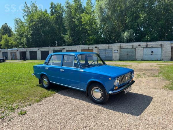 Blue VAZ / Lada 2101 1977 in Ogre, with an engine capacity of 1.30 L and mileage of 33 thousand km for 5500 €, photo 1 on AUTOMOTO.COM.LV