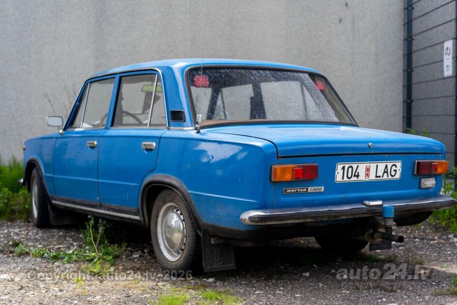 Zils VAZ / Lada 2101 1978 Tallina, ar dzinēja tilpumu 1.30 L un nobraukumu 104 tūkst. km par 2490 €, foto 7 vietnē AUTOMOTO.COM.LV