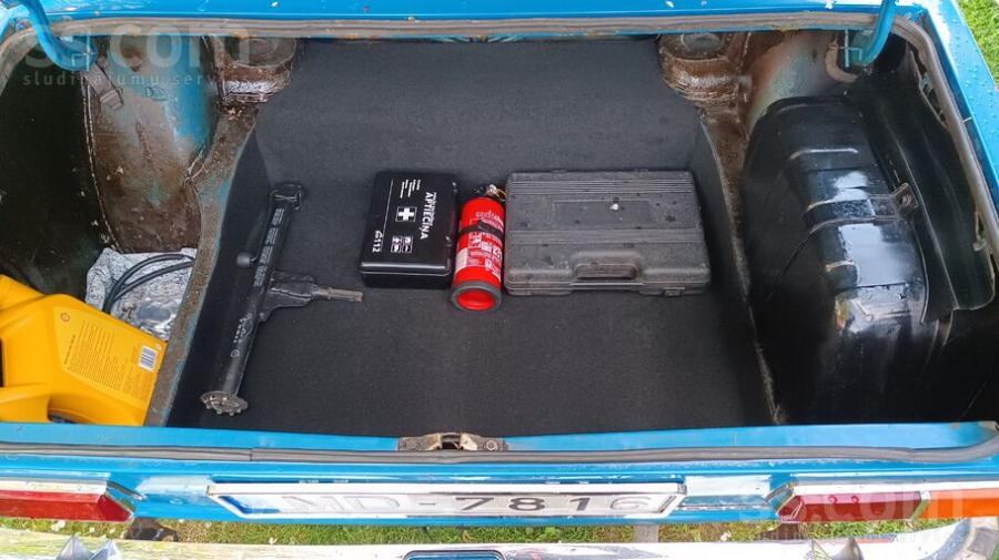 Zils VAZ / Lada 2101 1981 Aizkraukle, ar dzinēja tilpumu 1.20 L un nobraukumu 67 tūkst. km par 1900 €, foto 5 vietnē AUTOMOTO.COM.LV