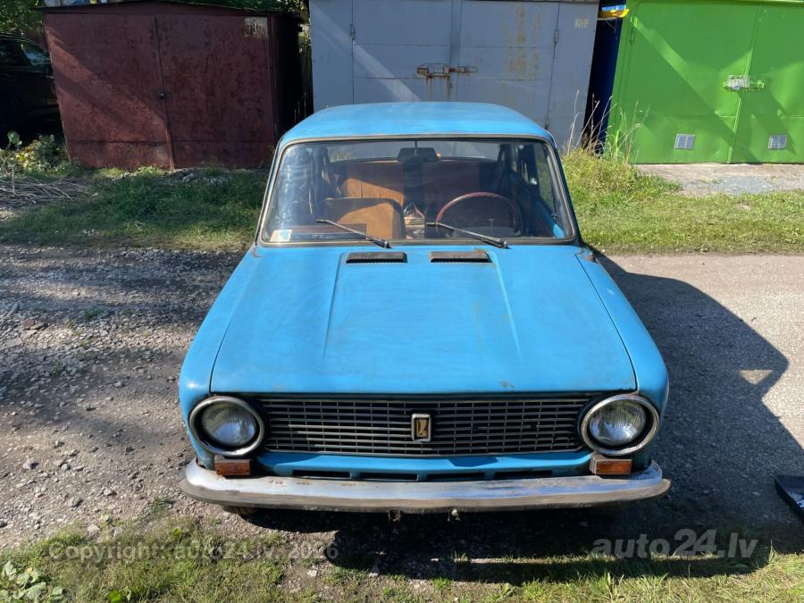 Zils VAZ / Lada 2101 1981 Tallina, ar dzinēja tilpumu 1.20 L un nobraukumu 71 tūkst. km par 1125 €, foto 1 vietnē AUTOMOTO.COM.LV