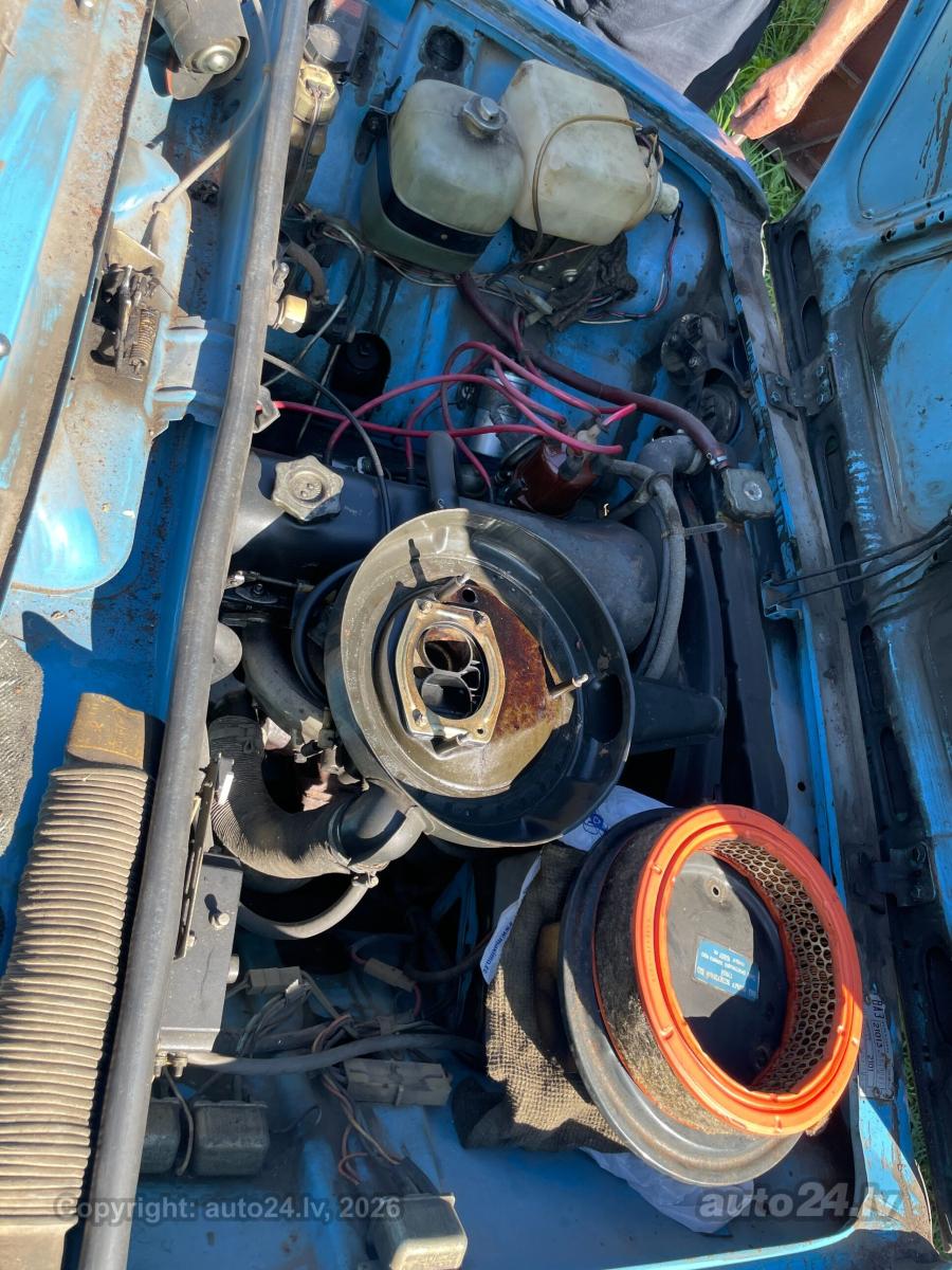 Zils VAZ / Lada 2101 1981 Tallina, ar dzinēja tilpumu 1.20 L un nobraukumu 71 tūkst. km par 1125 €, foto 14 vietnē AUTOMOTO.COM.LV