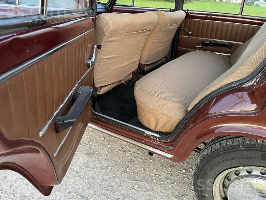 Brown VAZ / Lada 2101 1971 in Riga, with an engine capacity of 1.20 L and mileage of 106 thousand km for 8500 €, photo 9 on AUTOMOTO.COM.LV