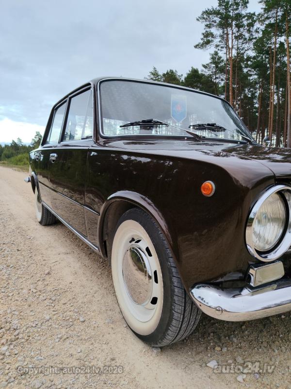 Brūns VAZ / Lada 2101 1977 Tallina, ar dzinēja tilpumu 1.20 L un nobraukumu 0 tūkst. km par 4000 €, foto 9 vietnē AUTOMOTO.COM.LV