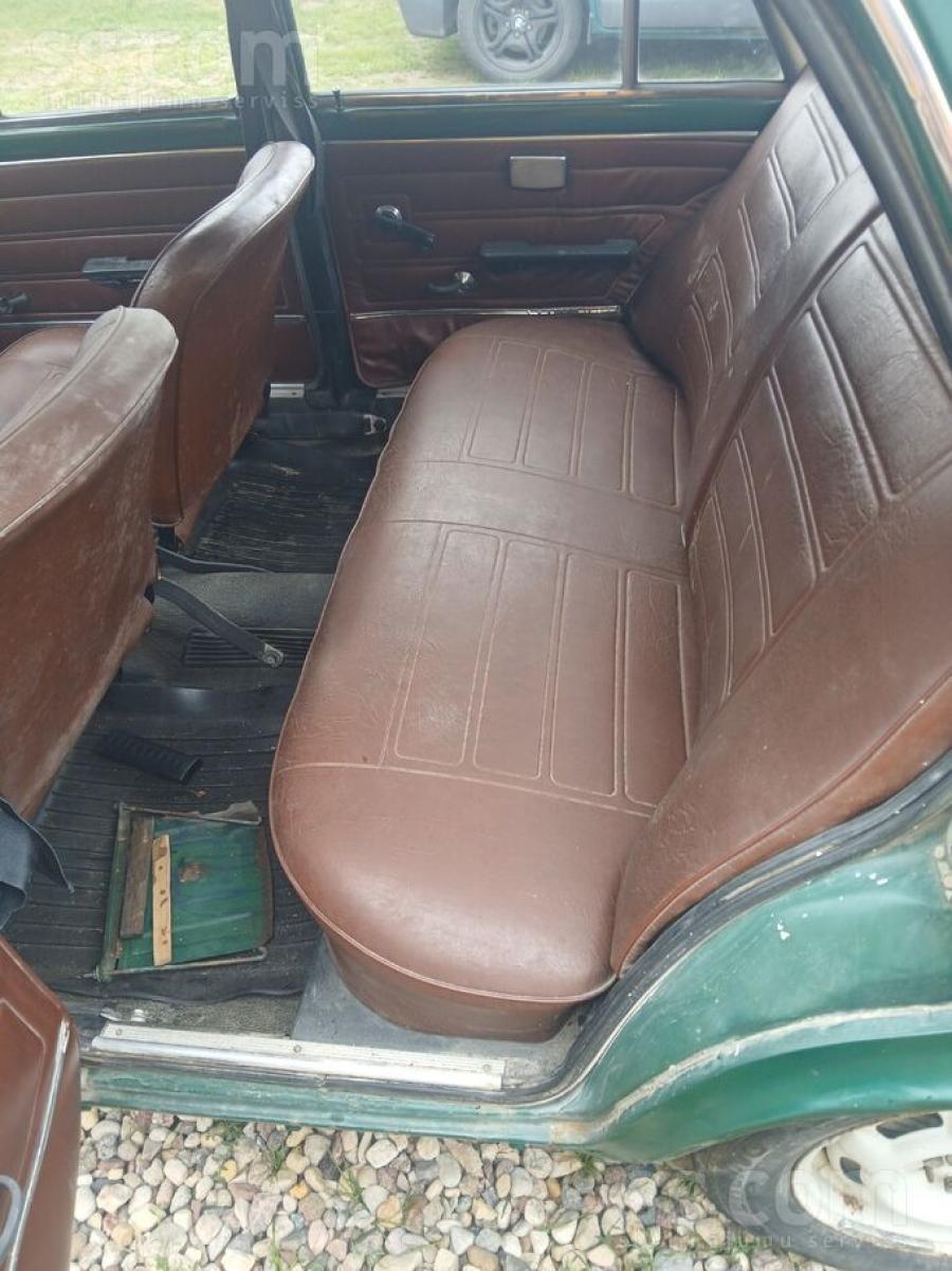 Green VAZ / Lada 2101 1977 in Kraslava, with an engine capacity of 1.20 L and mileage of 10 thousand km for 1300 €, photo 8 on AUTOMOTO.COM.LV