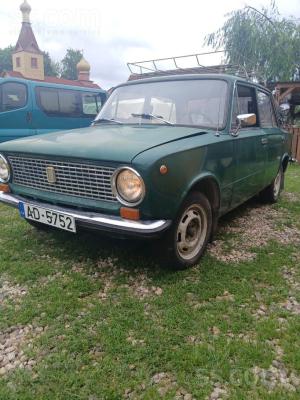 Green VAZ / Lada 2101 1977 in Kraslava, with an engine capacity of 1.20 L and mileage of 10 thousand km for 1300 €, photo 9 on AUTOMOTO.COM.LV