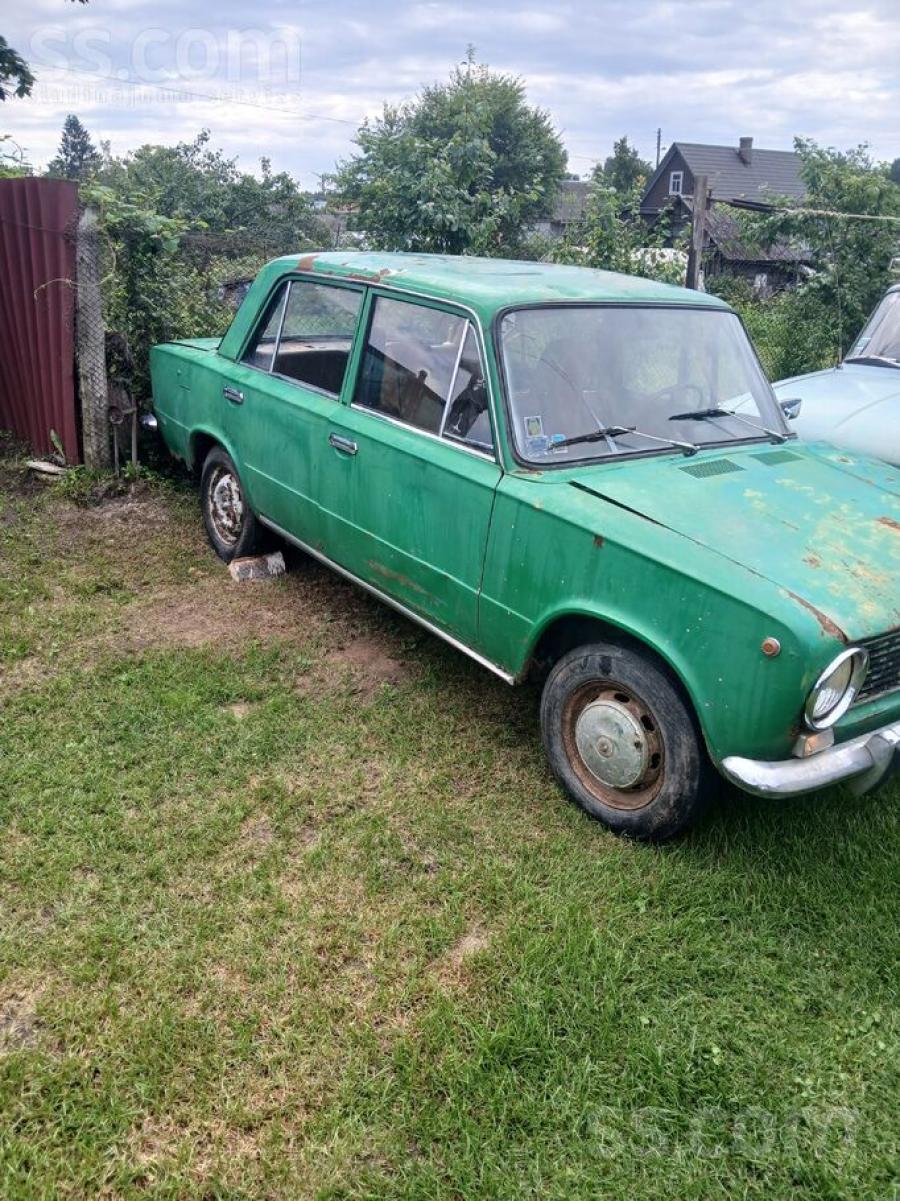 Green VAZ / Lada 2101 1978 in Kraslava, with an engine capacity of 1.20 L and mileage of 8 thousand km for 550 €, photo 1 on AUTOMOTO.COM.LV