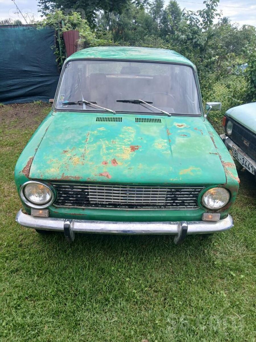 Green VAZ / Lada 2101 1978 in Kraslava, with an engine capacity of 1.20 L and mileage of 8 thousand km for 550 €, photo 5 on AUTOMOTO.COM.LV
