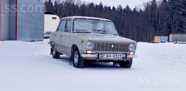 Grey VAZ / Lada 2101 1973 in Valmiera, with an engine capacity of 1.20 L and mileage of 74 thousand km for 2000 €, photo 1 on AUTOMOTO.COM.LV