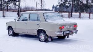 Grey VAZ / Lada 2101 1973 in Valmiera, with an engine capacity of 1.20 L and mileage of 74 thousand km for 2000 €, photo 2 on AUTOMOTO.COM.LV