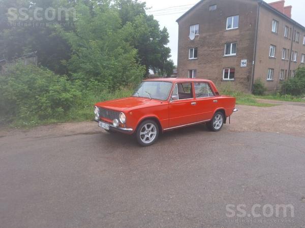 Orange VAZ / Lada 2101 1978 in Jekabpils, with an engine capacity of 1.30 L and mileage of 222 thousand km for 2700 €, photo 1 on AUTOMOTO.COM.LV