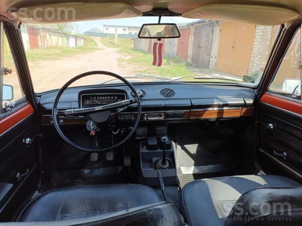 Orange VAZ / Lada 2101 1980 in Daugavpils, with an engine capacity of 1.30 L and mileage of 117 thousand km for 2100 €, photo 3 on AUTOMOTO.COM.LV