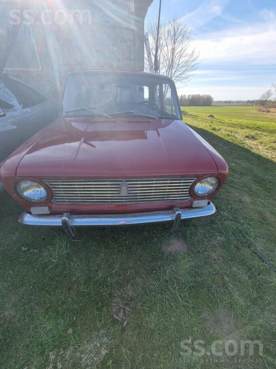 Sarkans VAZ / Lada 2101 1972 Talsi, ar dzinēja tilpumu 1.30 L un nobraukumu 79 tūkst. km par 300 €, foto 7 vietnē AUTOMOTO.COM.LV
