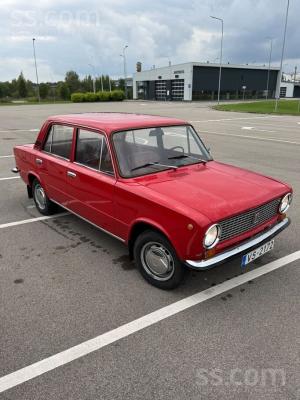 Sarkans VAZ / Lada 2101 1976 Tukums, ar dzinēja tilpumu 1.30 L un nobraukumu 13 tūkst. km par 3650 €, foto 8 vietnē AUTOMOTO.COM.LV