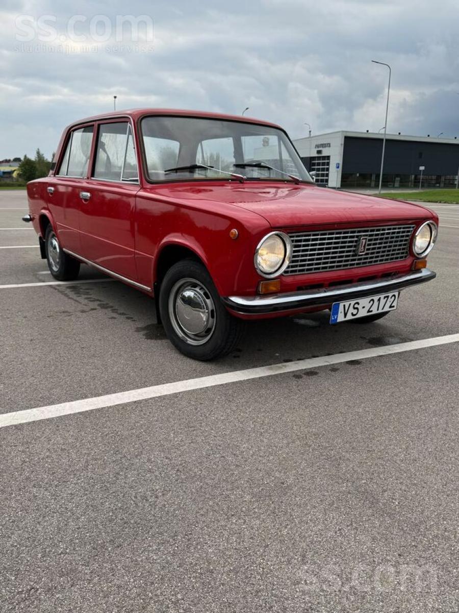 Sarkans VAZ / Lada 2101 1976 Tukums, ar dzinēja tilpumu 1.30 L un nobraukumu 13 tūkst. km par 3650 €, foto 12 vietnē AUTOMOTO.COM.LV