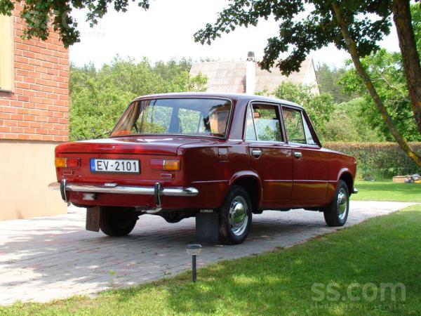 Sarkans VAZ / Lada 2101 1979 Jelgava, ar dzinēja tilpumu 1.20 L un nobraukumu 47 tūkst. km par 5500 €, foto 2 vietnē AUTOMOTO.COM.LV