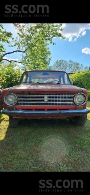 Sarkans VAZ / Lada 2101 1987 Gulbene, ar dzinēja tilpumu 1.20 L un nobraukumu 75 tūkst. km par 450 €, foto 8 vietnē AUTOMOTO.COM.LV