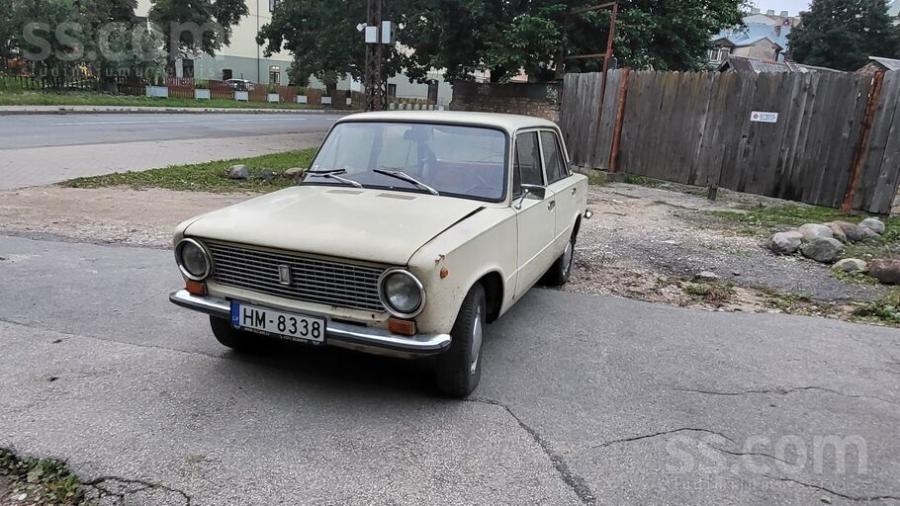 VAZ / Lada 2101 1981 in Riga, with an engine capacity of 1.20 L and mileage of 16 thousand km for 950 €, photo 1 on AUTOMOTO.COM.LV