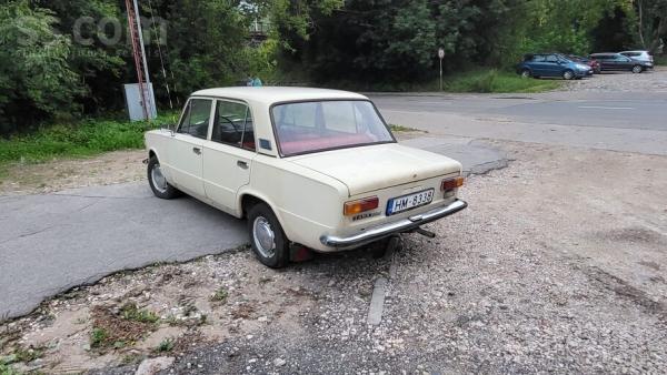VAZ / Lada 2101 1981 in Riga, with an engine capacity of 1.20 L and mileage of 16 thousand km for 950 €, photo 4 on AUTOMOTO.COM.LV