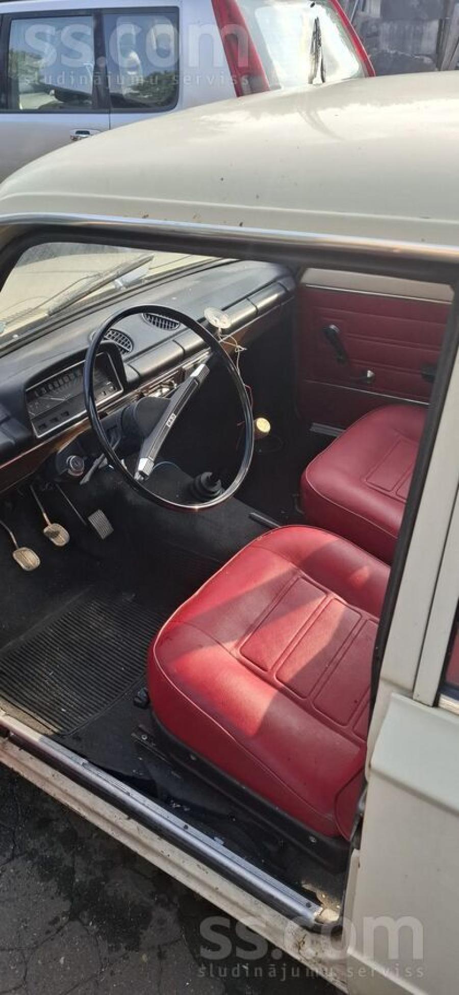 VAZ / Lada 2101 1981 in Riga, with an engine capacity of 1.20 L and mileage of 16 thousand km for 950 €, photo 8 on AUTOMOTO.COM.LV