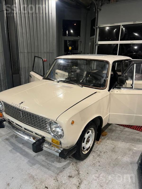 ВАЗ 2101 1982 в Тукумс, объемом двигателя 1.50 л и пробегом 43 тыс. км за 2590 €, фото 1 на AUTOMOTO.COM.LV