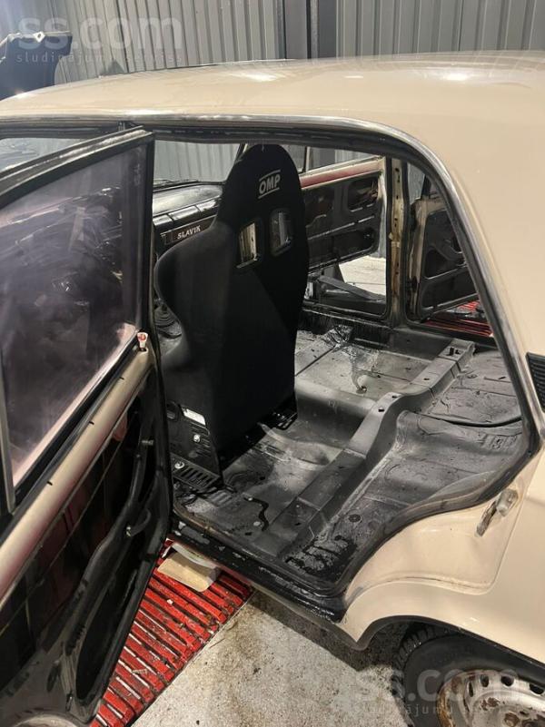 ВАЗ 2101 1982 в Тукумс, объемом двигателя 1.50 л и пробегом 43 тыс. км за 2590 €, фото 2 на AUTOMOTO.COM.LV