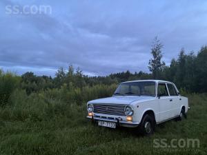 Balts VAZ / Lada 2101 1971 Rīga, ar dzinēja tilpumu 1.20 L un nobraukumu 1 tūkst. km par 2000 €, foto 8 vietnē AUTOMOTO.COM.LV