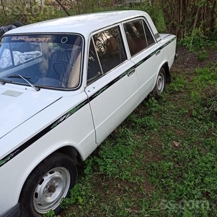 Белый ВАЗ 2101 1975 в Краслава, объемом двигателя 1.20 л и пробегом 40 тыс. км за 1500 €, фото 4 на AUTOMOTO.COM.LV
