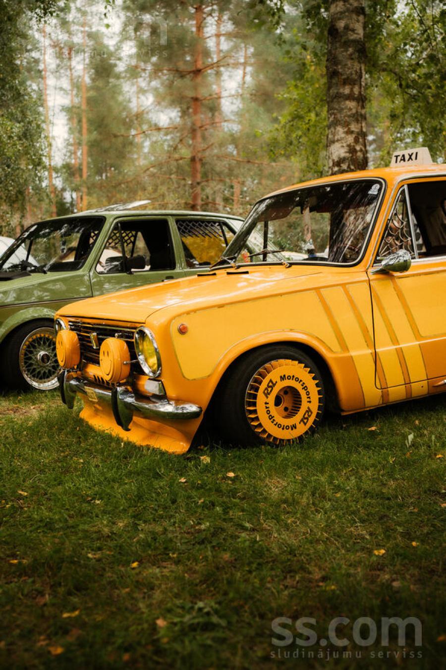 Желтый ВАЗ 2101 1978 в Рига, объемом двигателя 1.20 л и пробегом 49 тыс. км за 3500 €, фото 1 на AUTOMOTO.COM.LV