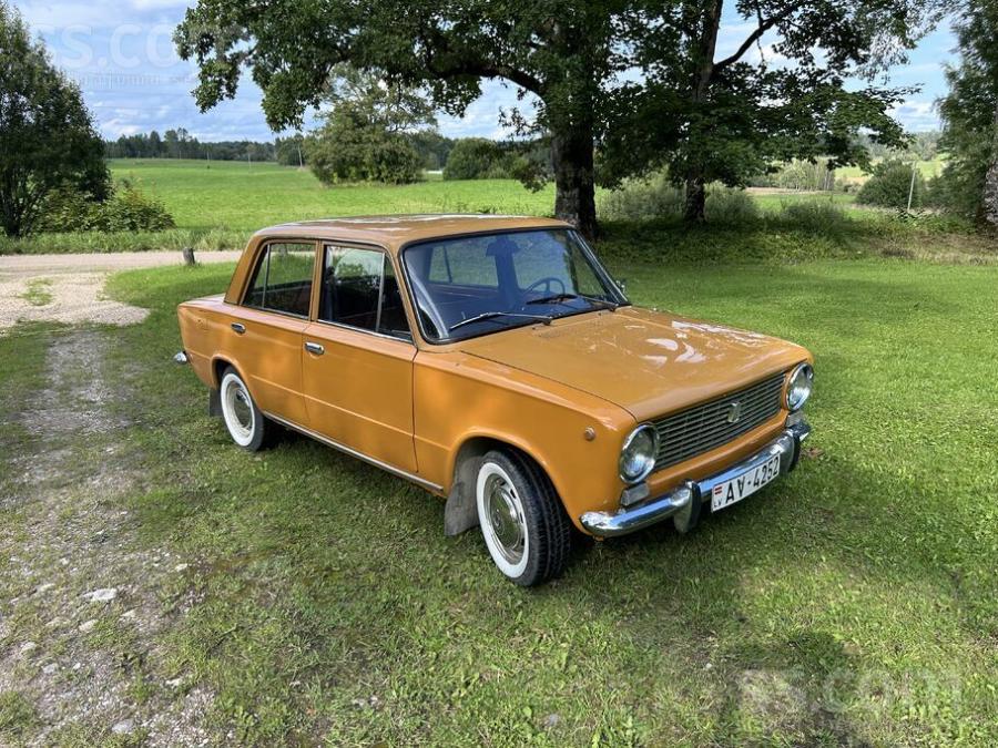 Yellow VAZ / Lada 2101 1978 in Riga, with an engine capacity of 1.30 L and mileage of 79 thousand km for 5000 €, photo 1 on AUTOMOTO.COM.LV