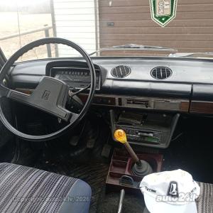 Smilšu krāsa VAZ / Lada 2102 1973 Tartu, ar dzinēja tilpumu 1.20 L un nobraukumu 45 tūkst. km par 2500 €, foto 8 vietnē AUTOMOTO.COM.LV
