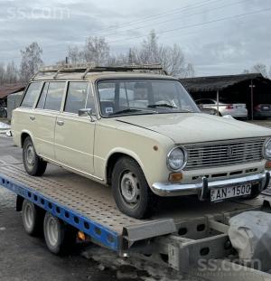 Black VAZ / Lada 2102 1983 in Ventspils, with an engine capacity of 1.60 L and mileage of 50 thousand km for 1000 €, photo  on AUTOMOTO.COM.LV
