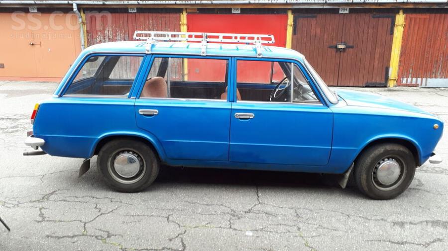 Blue VAZ / Lada 2102 1977 in Riga, with an engine capacity of 1.20 L and mileage of 187 thousand km for 2900 €, photo 4 on AUTOMOTO.COM.LV