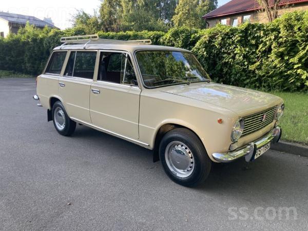 VAZ / Lada 2102 1980 RÄ«ga vietnÄ BrÅ«ns VAZ / Lada 2102 1980 RÄ«ga, ar dzinÄja tilpumu 1.20 L un nobraukumu 25 tÅ«kst. km par 7000 ā¬, foto 1 vietnÄ AUTOMOTO.COM.LV