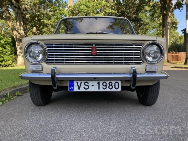 VAZ / Lada 2102 1980 RÄ«ga vietnÄ BrÅ«ns VAZ / Lada 2102 1980 RÄ«ga, ar dzinÄja tilpumu 1.20 L un nobraukumu 25 tÅ«kst. km par 7000 ā¬, foto 4 vietnÄ AUTOMOTO.COM.LV