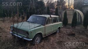 Green VAZ / Lada 2102 1981 in Riga, with an engine capacity of 1.30 L and mileage of 420 thousand km for 500 €, photo 2 on AUTOMOTO.COM.LV