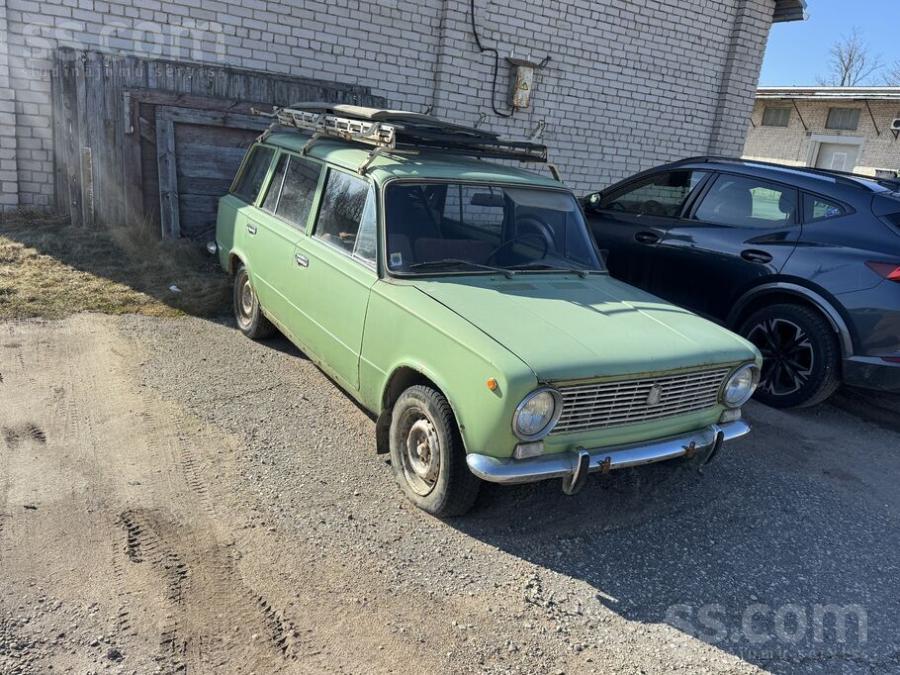Серый ВАЗ 2102 1983 в Кулдига, объемом двигателя 1.60 л и пробегом 48 тыс. км за 1500 €, фото 13 на AUTOMOTO.COM.LV
